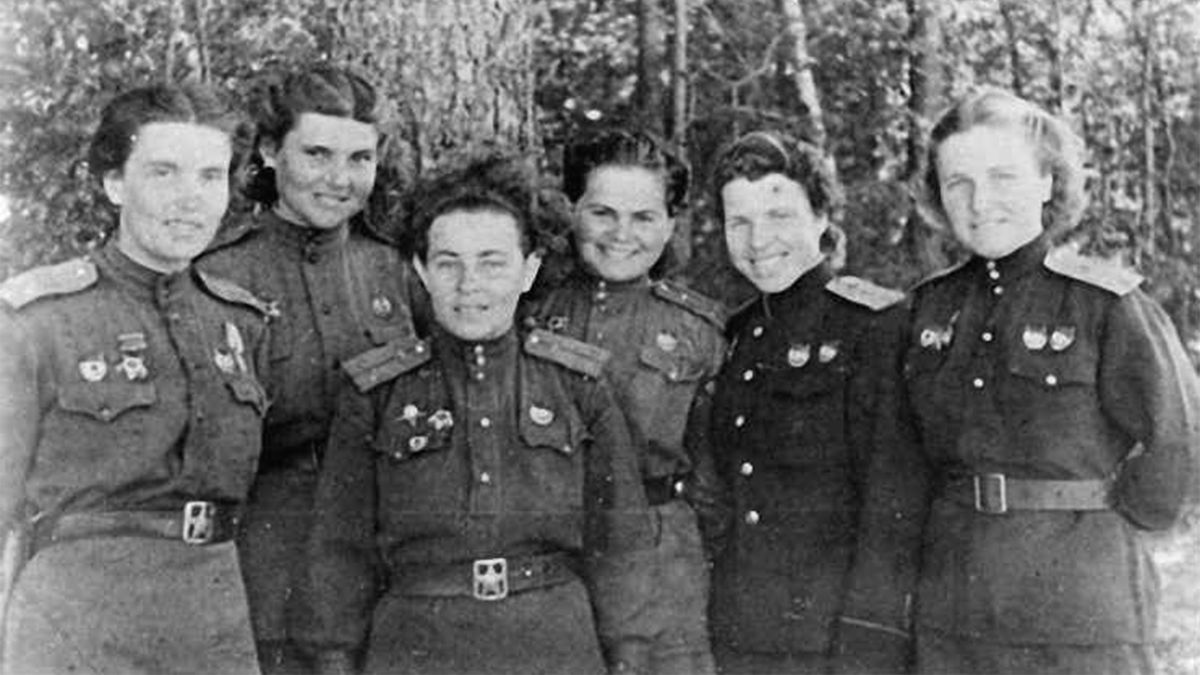 Soviet 'Night Witches' Flew Bombing Missions Against the Nazis ...