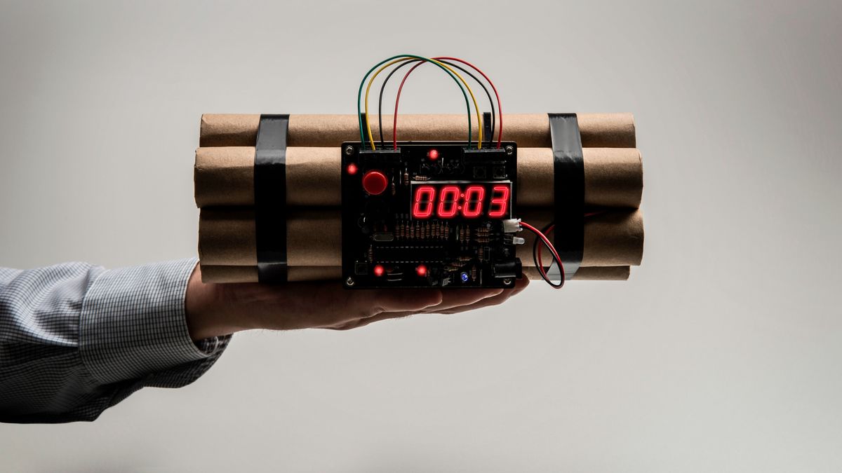 10 Crazy Military Weapons That Actually Exist | HowStuffWorks