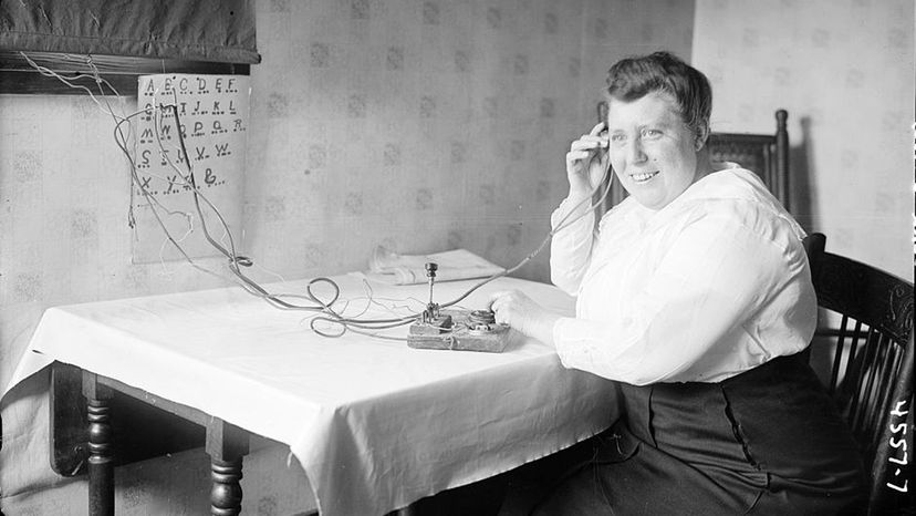 How Morse Code Works And Still Lives On In The Digital Age Howstuffworks