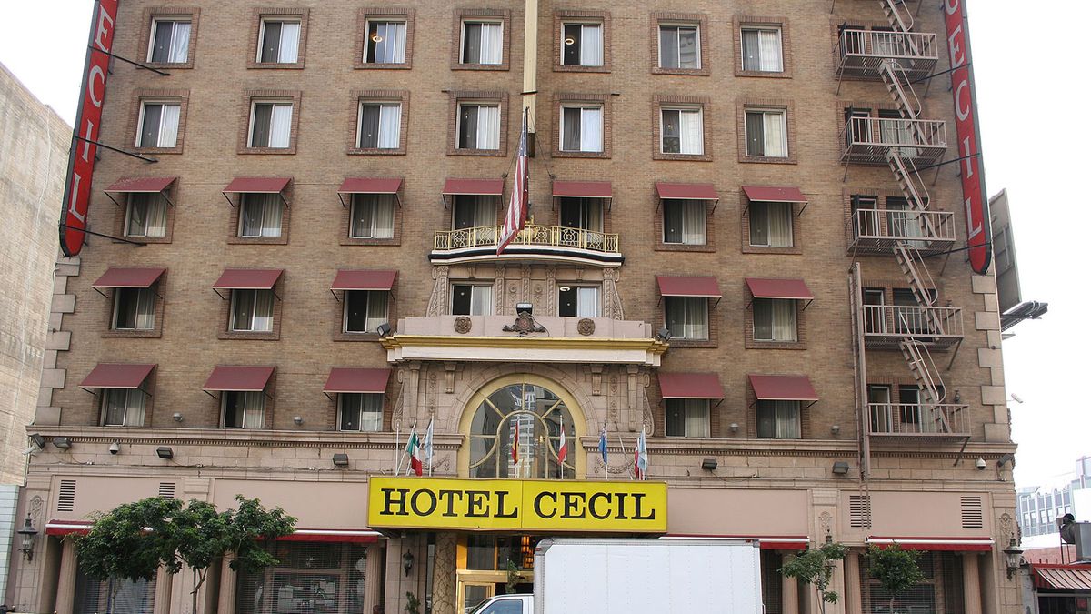 The Story of the Cecil, One of the Creepiest Hotels in the World ...