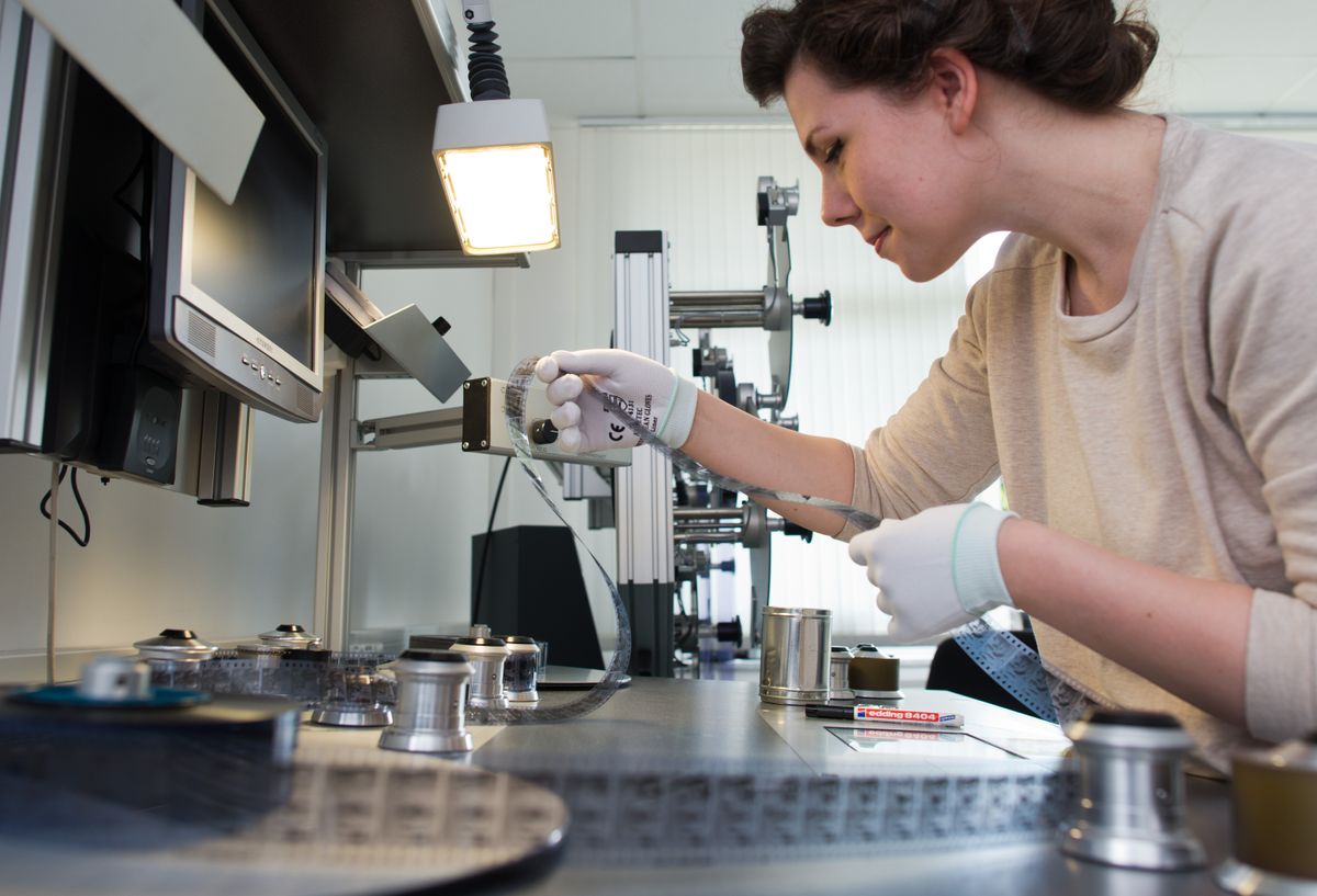 How Film Restoration Works | HowStuffWorks