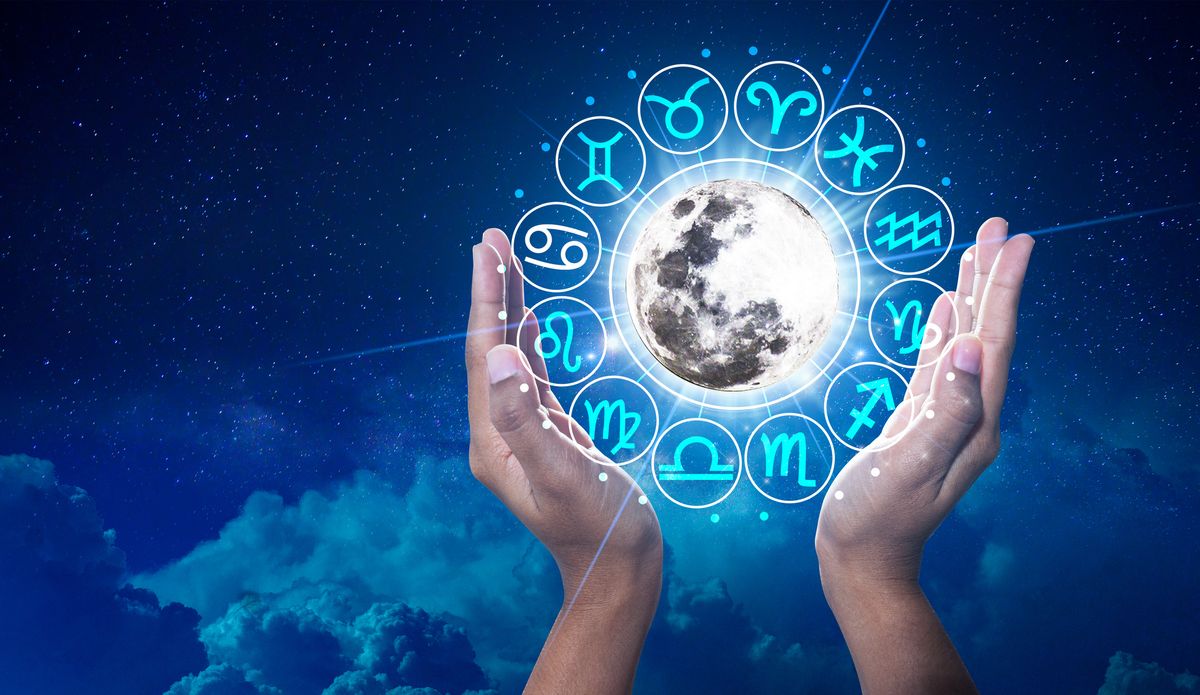 Gemini Moon: Personality Traits, Compatibility, and Career Strengths ...