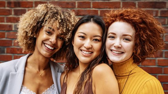 4 Types of Hair (Plus Thick vs. Thin Hair, Porosity and More)