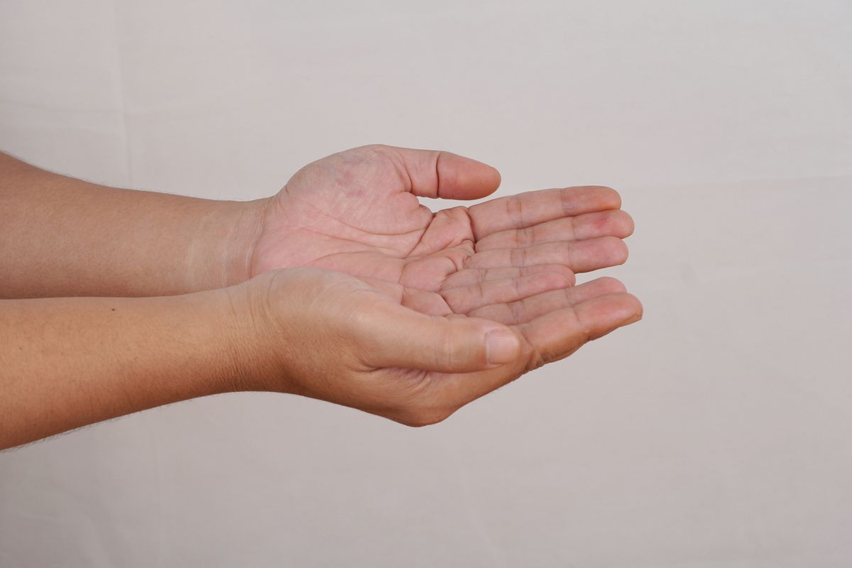 Understanding the Heart Line in Palmistry: A Complete Guide | HowStuffWorks