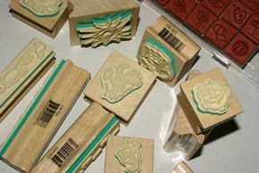 How Letterboxing Works | MapQuest Travel