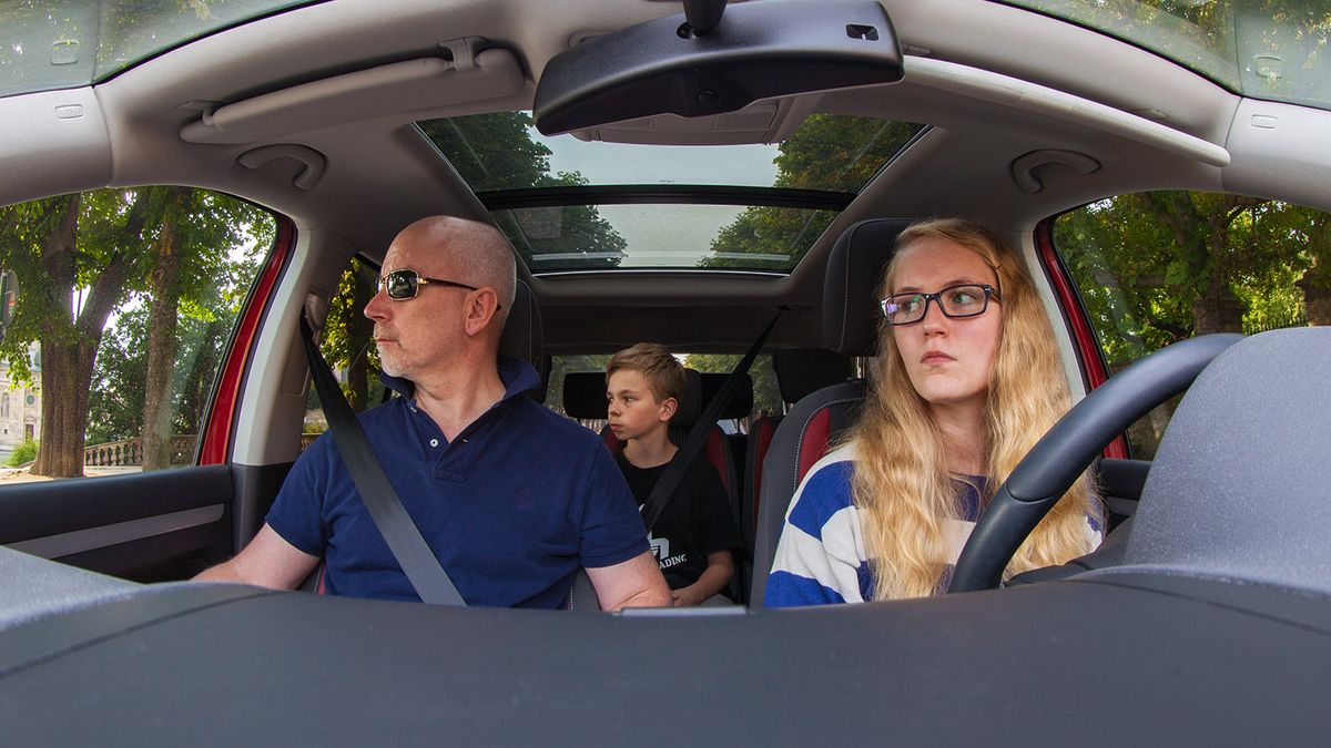 Texas Law Would Let Parents Give Teen's Driving Test | HowStuffWorks