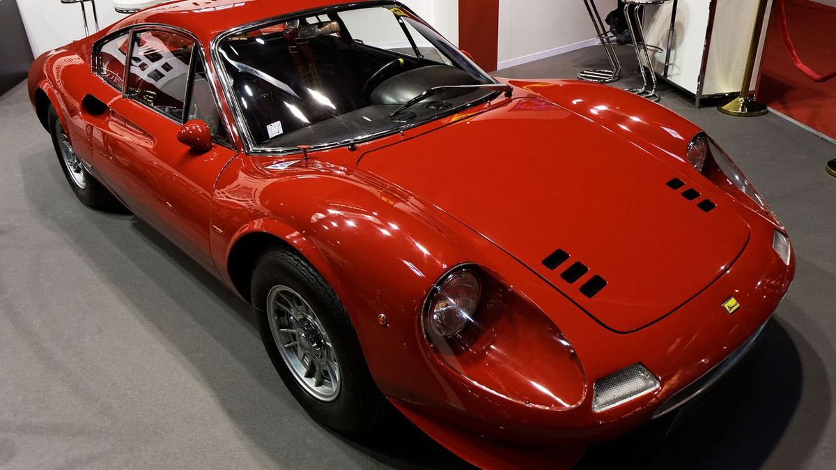 Definitive List of Most Beautiful Cars of the '60s: Can You ID Them ...