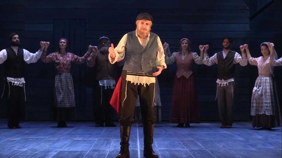 Can You Match the Musical With a List of Its Main Characters? | Zoo