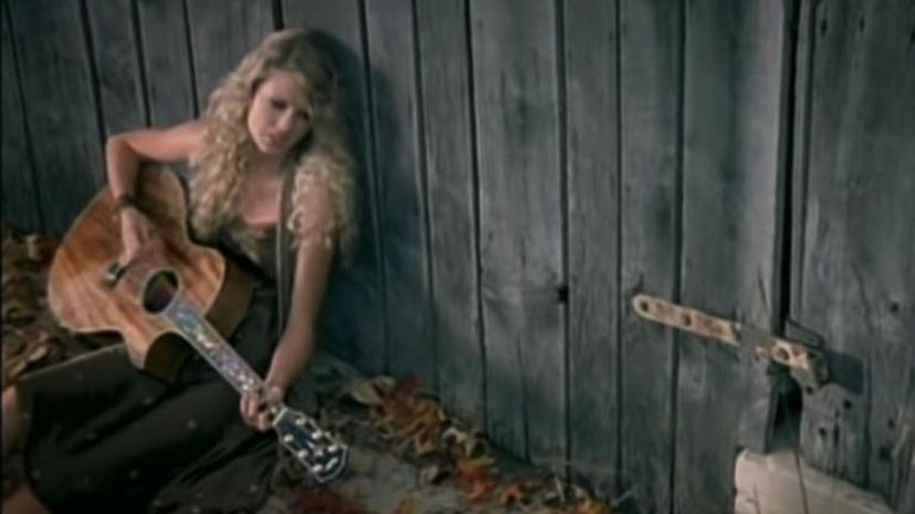 Can You Guess the Taylor Swift Song From One Line? | HowStuffWorks