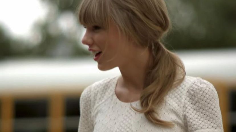 Can You Guess the Taylor Swift Song From One Line? | HowStuffWorks