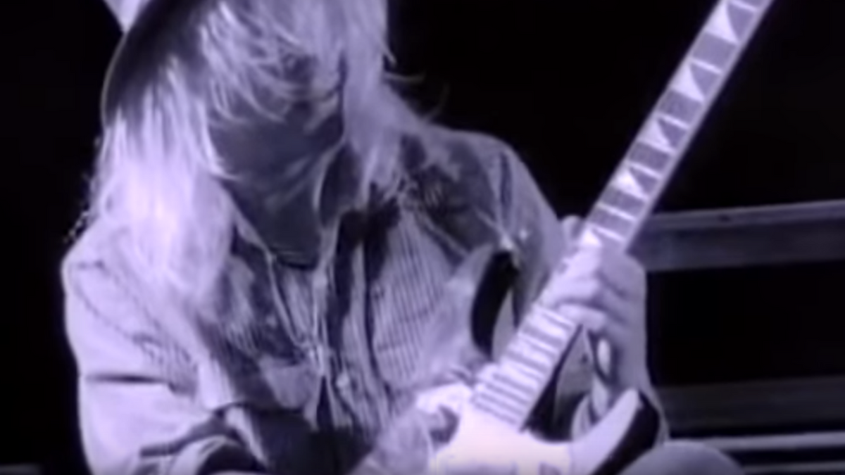 How Well Do You Remember These Hair Bands? | HowStuffWorks