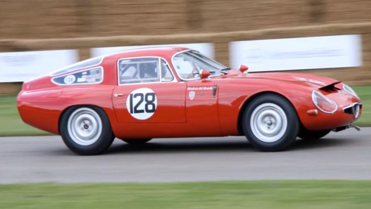 Do You Know Which Company Made These Classic Cars? | Zoo