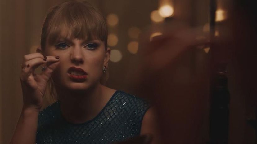 Can You Guess the Taylor Swift Song From One Line? | HowStuffWorks