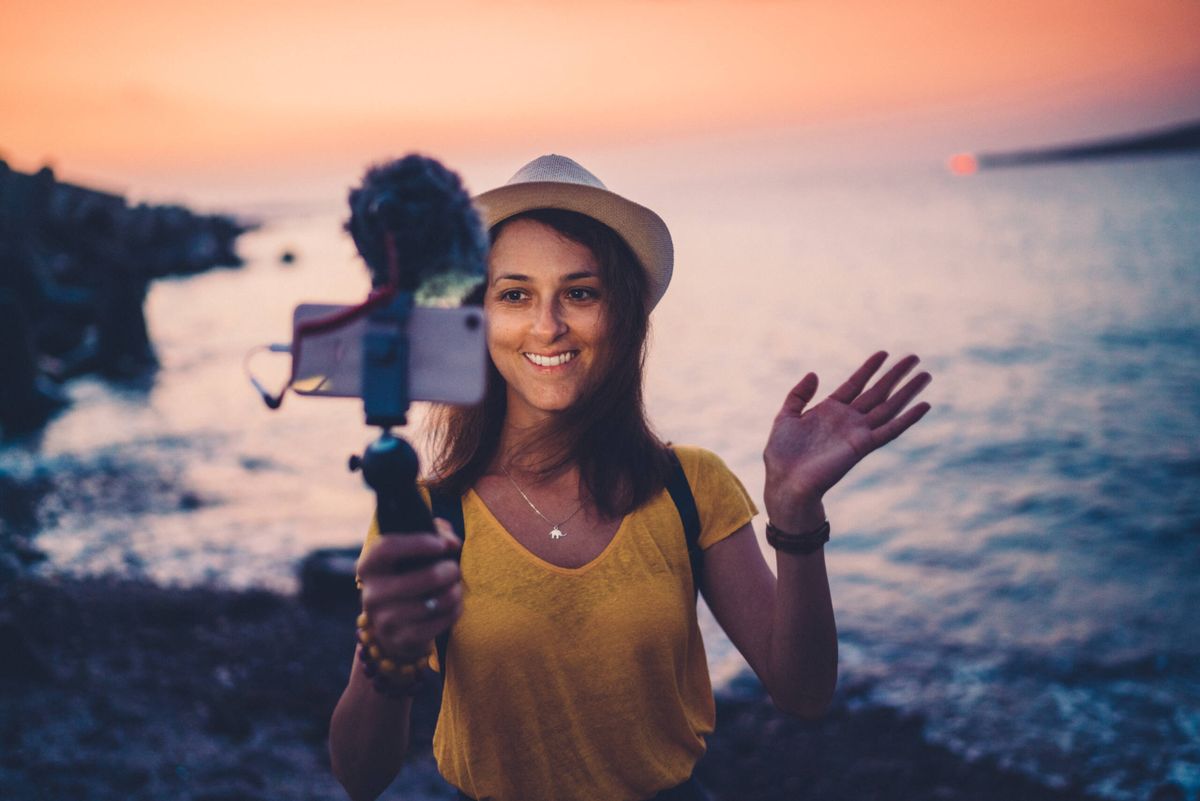5 Inspiring Travel Vloggers That Will Make You Want To Travel ...