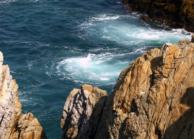 8 Most Dangerous Cliff Jumps in the World | MapQuest Travel