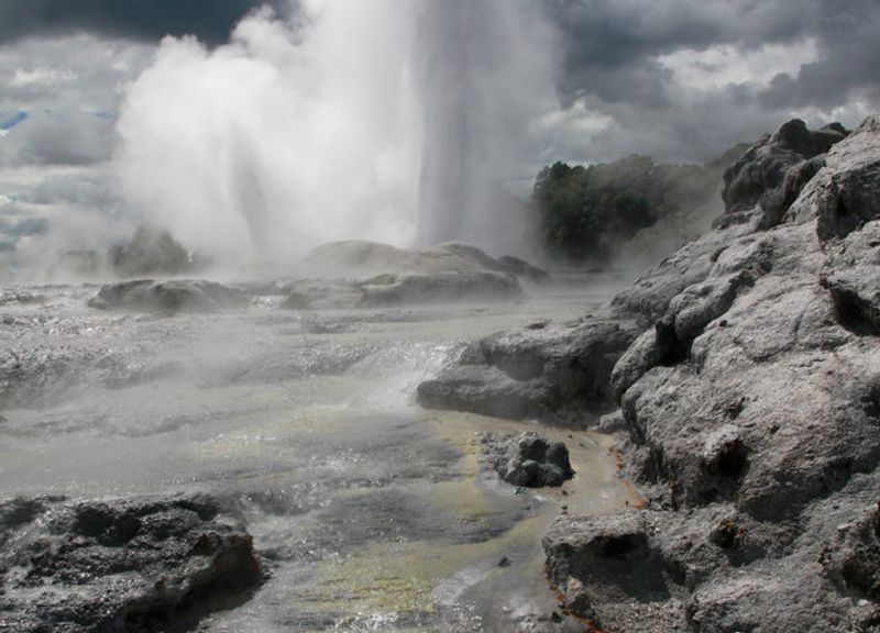10 Geological Hotspots to Visit in New Zealand | MapQuest Travel