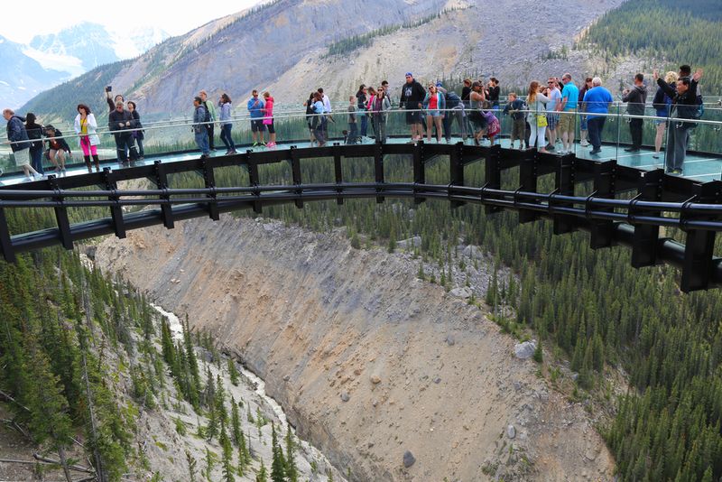 The 10 Most Thrilling Skywalks Around the World | MapQuest Travel