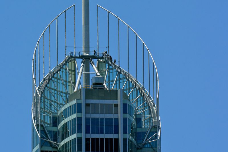 The 10 Most Thrilling Skywalks Around the World | MapQuest Travel