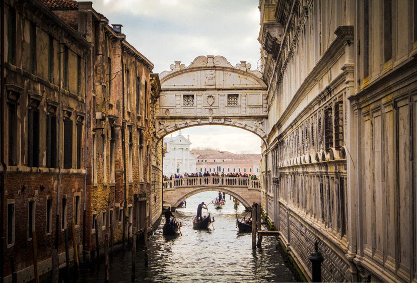 11 Iconic Bridges of the World | MapQuest Travel