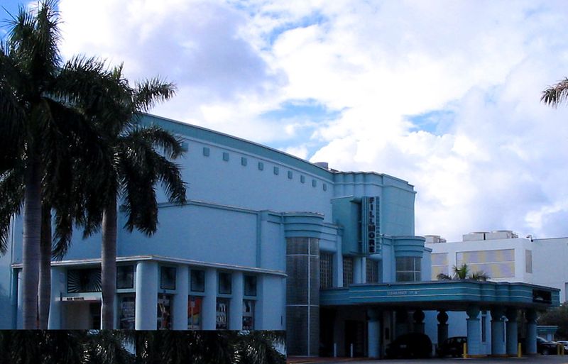 Miami's 10 Best Art Deco Landmarks | MapQuest Travel