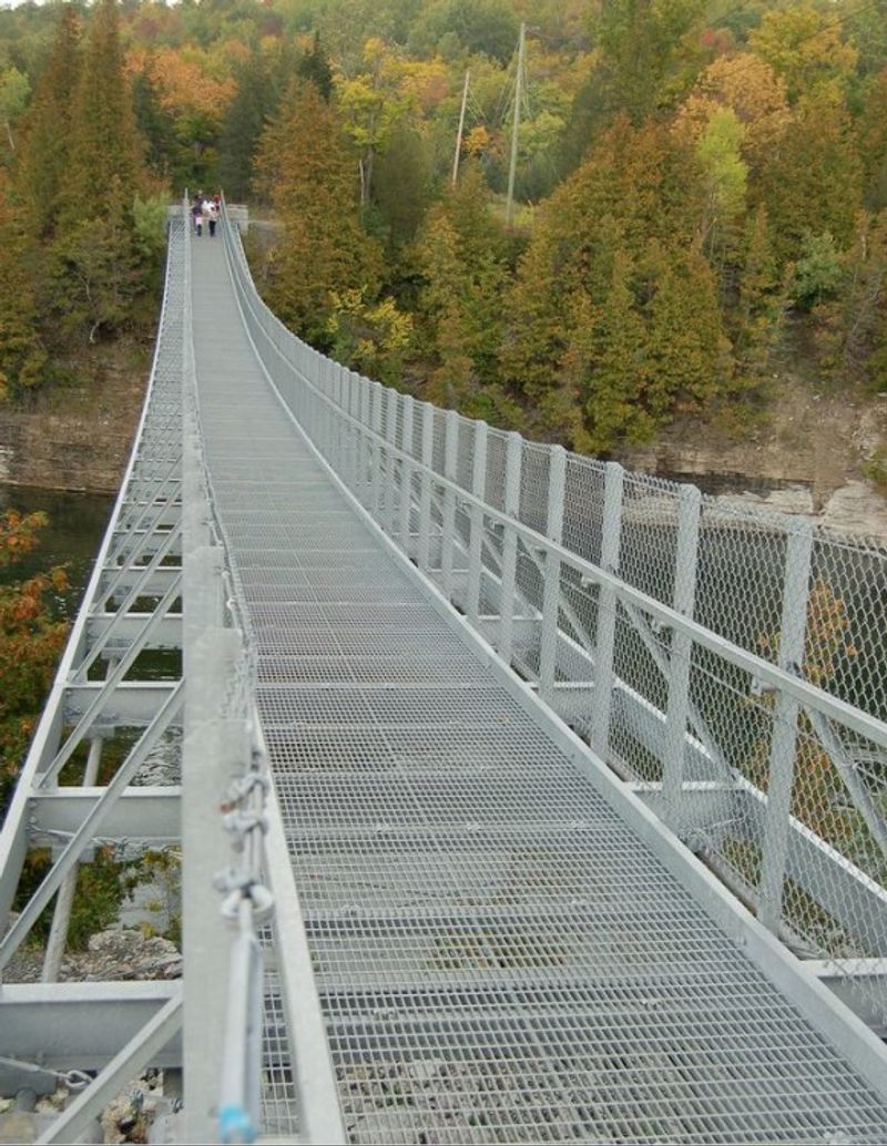 Ontario Park's 6 Undiscovered Parks For Seeing The Fall Colors ...