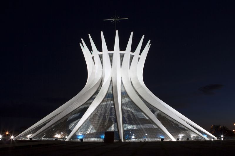 15 Amazing Modern Buildings of the World | MapQuest Travel