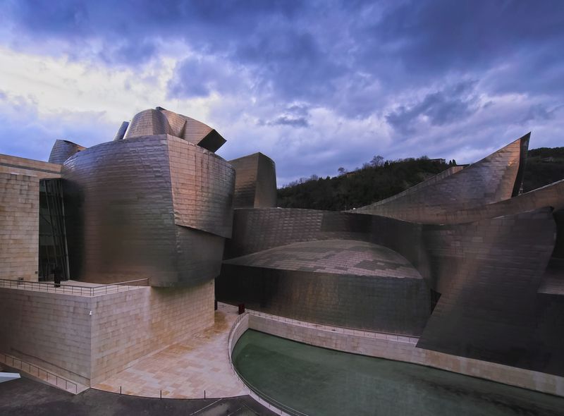 15 Amazing Modern Buildings of the World | MapQuest Travel