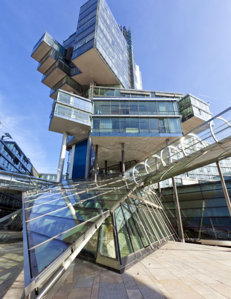 15 Amazing Modern Buildings of the World | MapQuest Travel