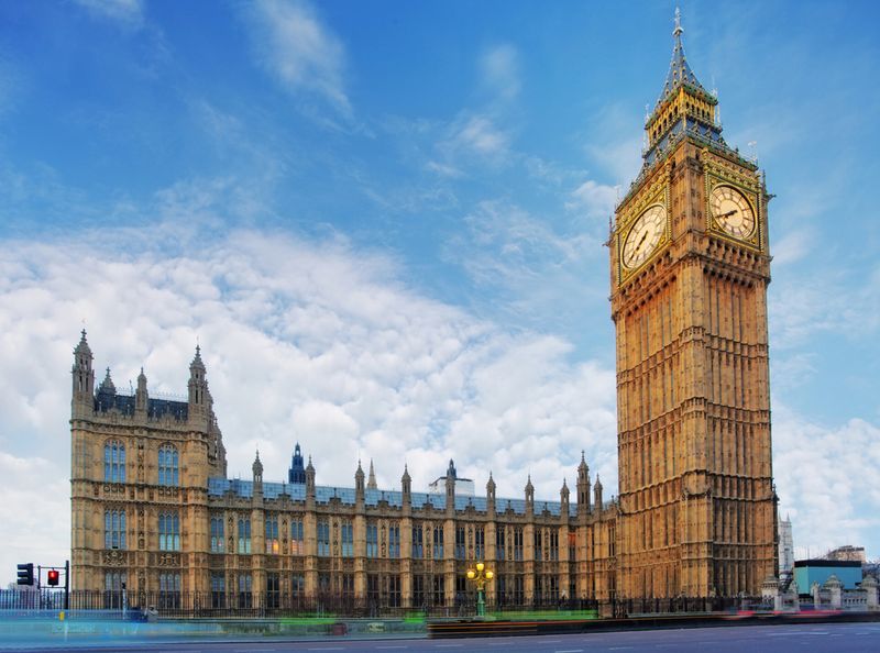 15 Amazing Film Locations From the James Bond 007 Franchise | MapQuest ...