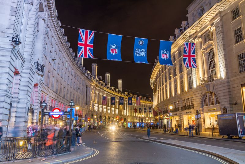 15 Amazing Film Locations From the James Bond 007 Franchise | MapQuest ...