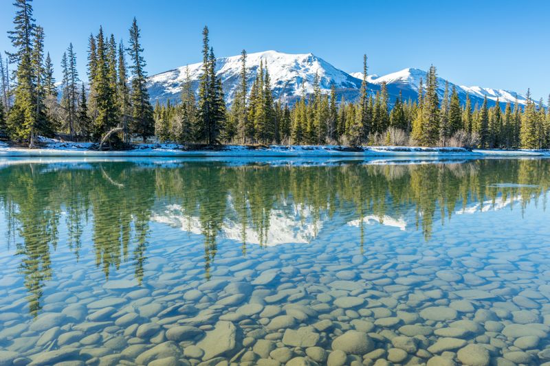 15 Breathtaking Canadian National Parks To Add To Your Bucket List ...