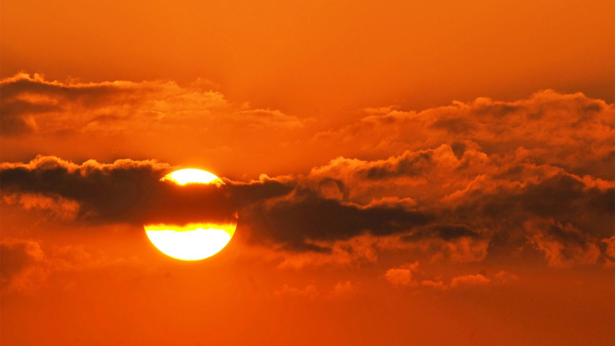 Does the Sun Rotate? | HowStuffWorks