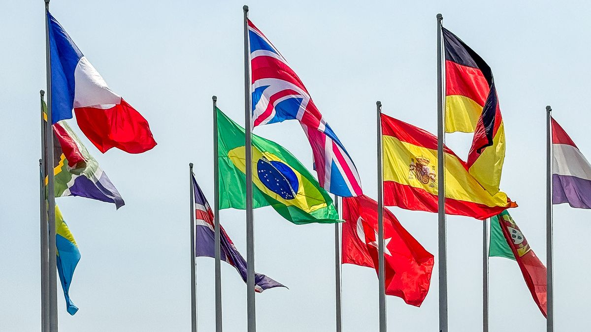 The Longest Country Name by Letter Count Is Often Shortened to 2 ...