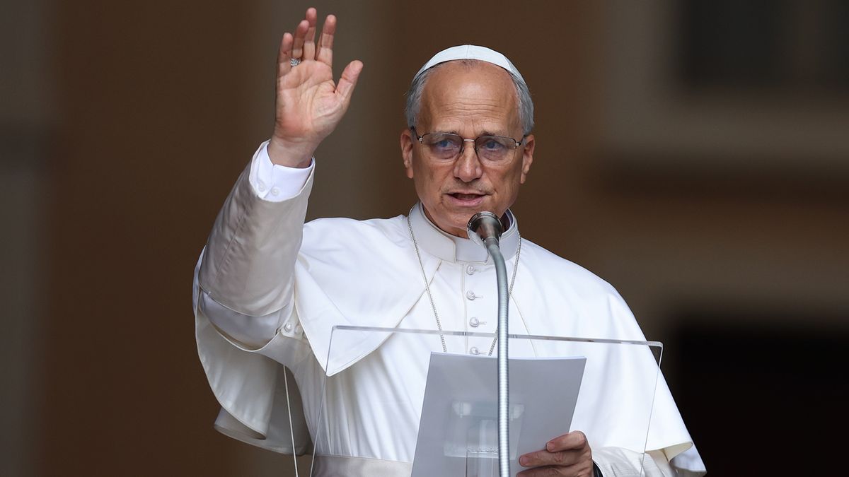 The Full List of Popes in Order Spans Multiple Millennia | HowStuffWorks