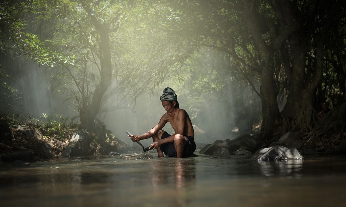 What natural weapons could I find in the wilderness? | MapQuest Travel